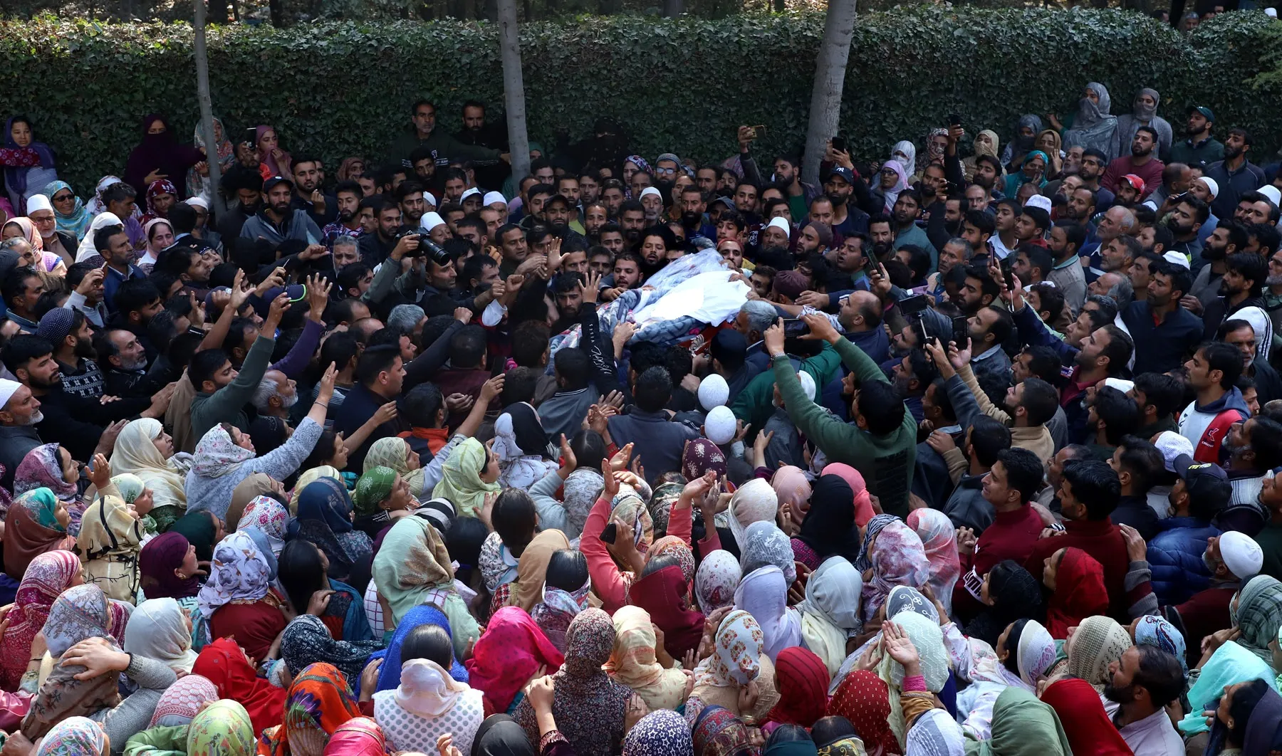 Thousands pay last respects to Budgam doctor killed in Kashmir terror ...