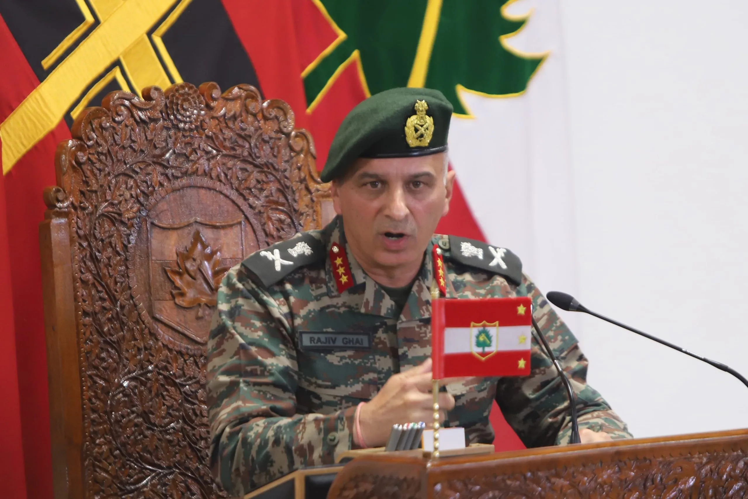 Army trying hard to protect borders, says outgoing GOC 15 Corps ...