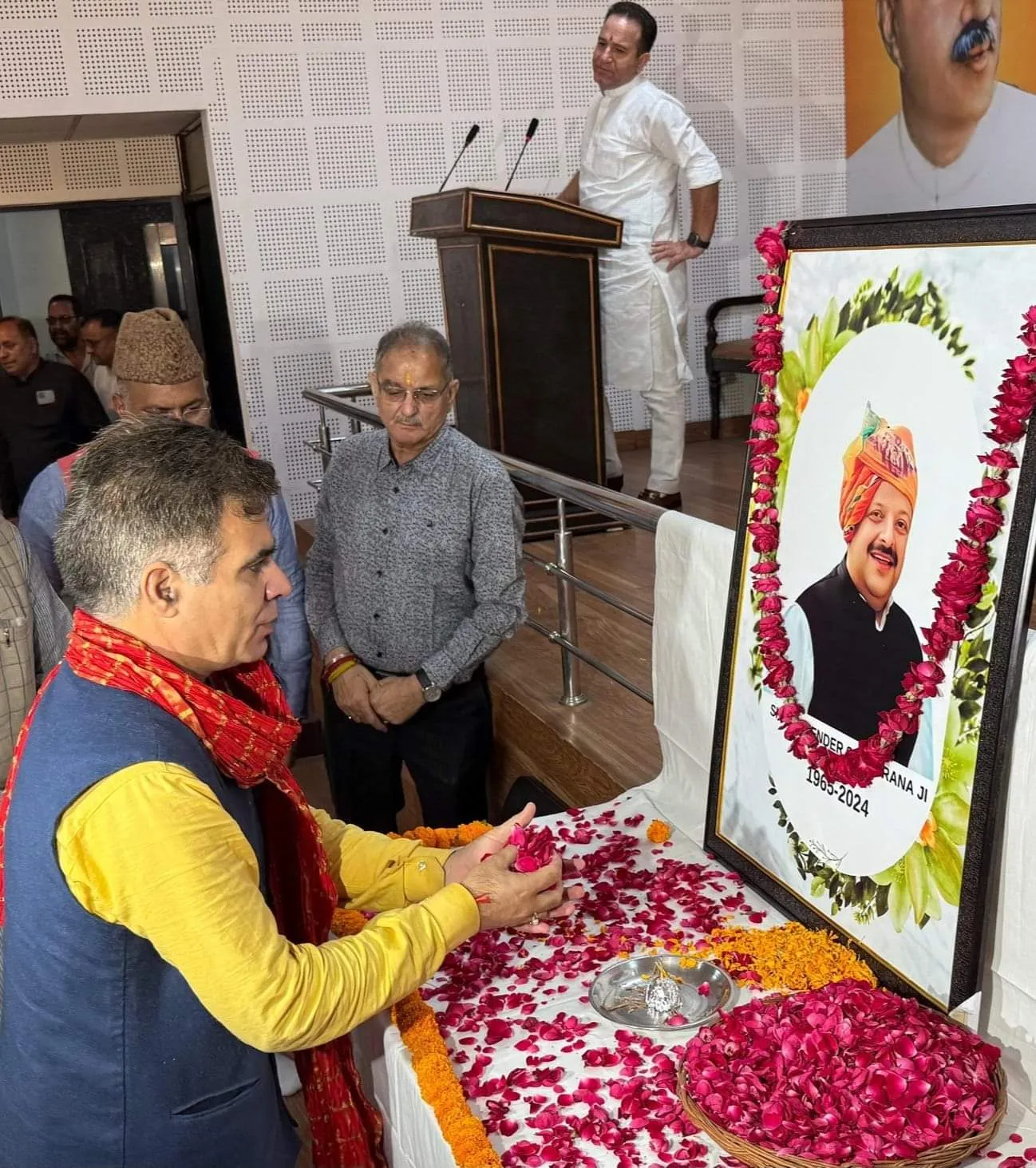 BJP pays glowing tributes to Devender Rana - Greater Kashmir