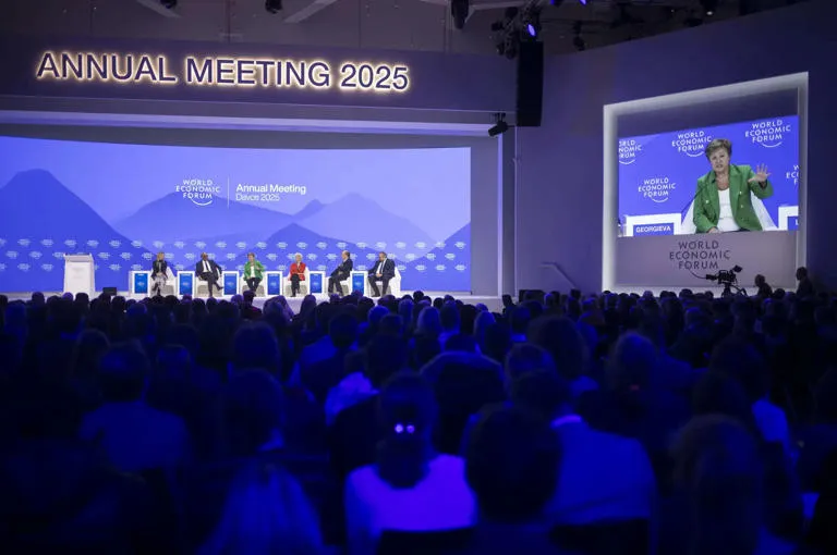 India puts up big show at Davos, returns with Rs 20 lakh cr investment ...