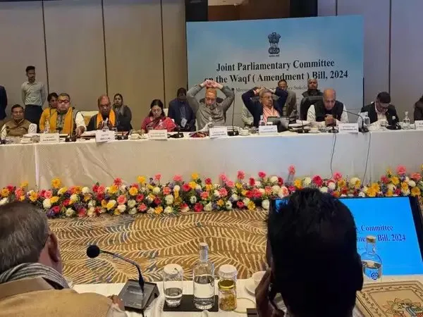 Jpc Clears Waqf Bill 14 Amendments Accepted