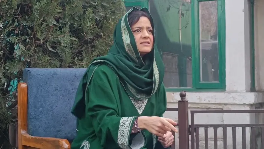 PDP's Iltija Mufti holds press conference over killings in Kathua ...