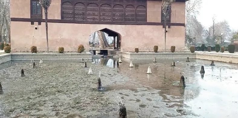 The Drying Springs of Kashmir