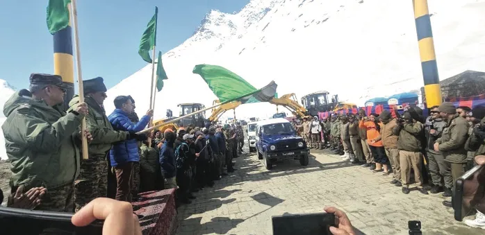 Srinagar-Leh Highway: Zojila pass reopens in record time