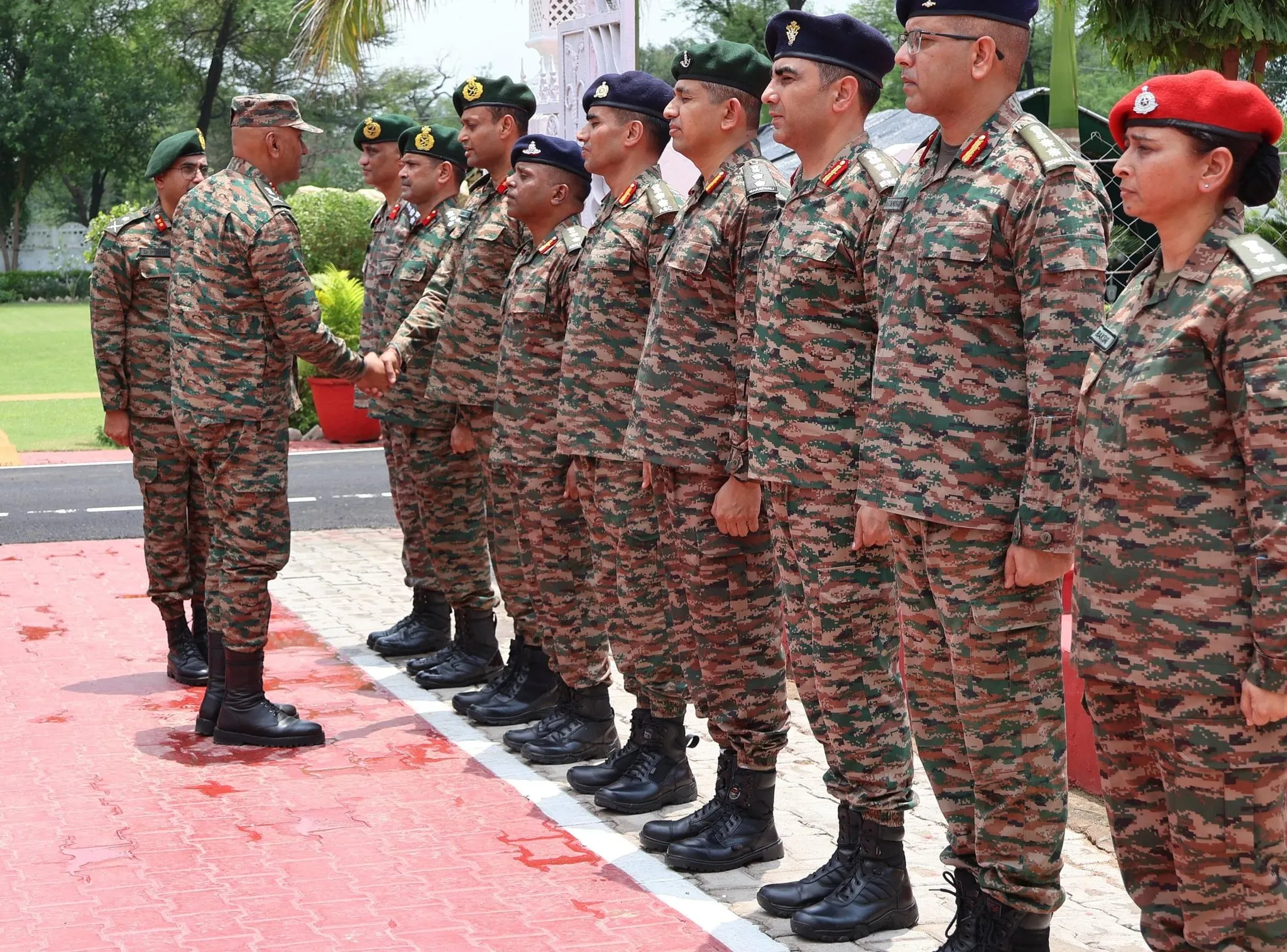 Northern Army commander reviews operational readiness of Mathura-based ...