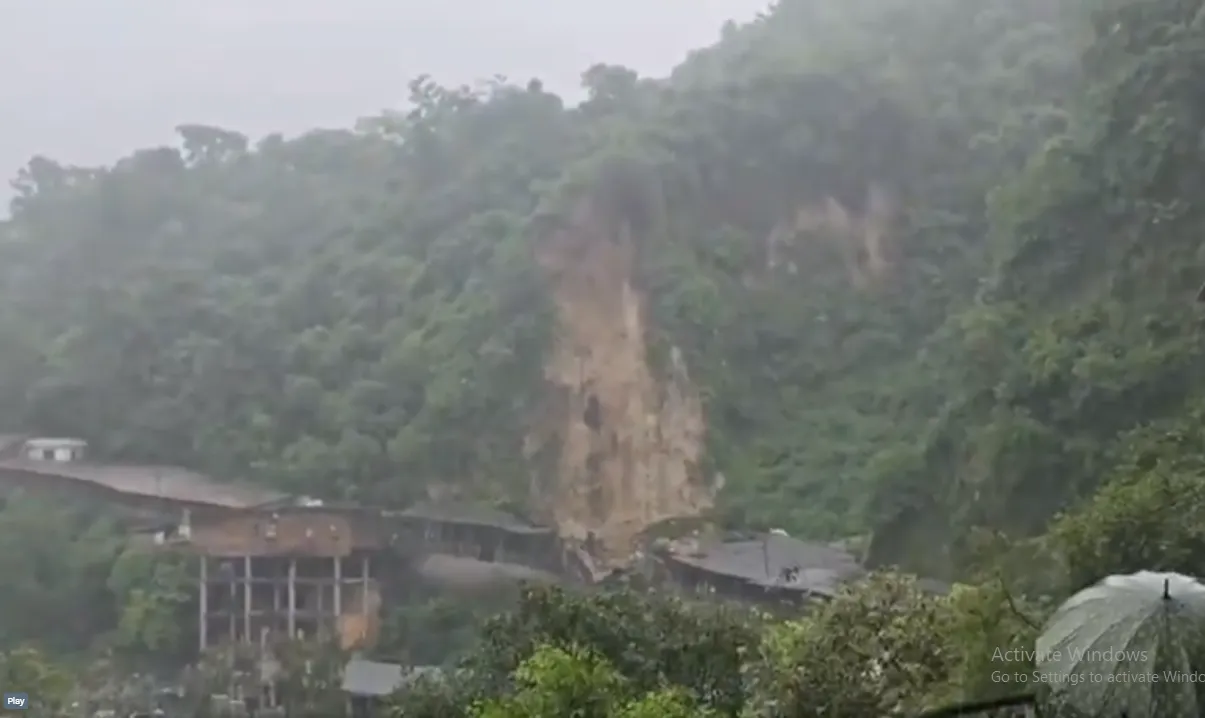 Landslide hits Vaishno Devi track in J-K’s Reasi; four pilgrims injured